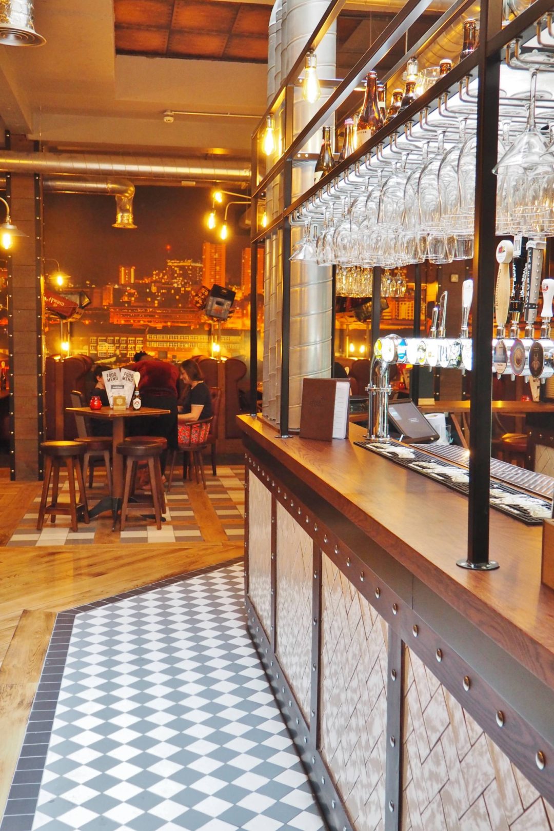 Head-of-Steam-Birmingham-Bar | Emma Victoria Stokes