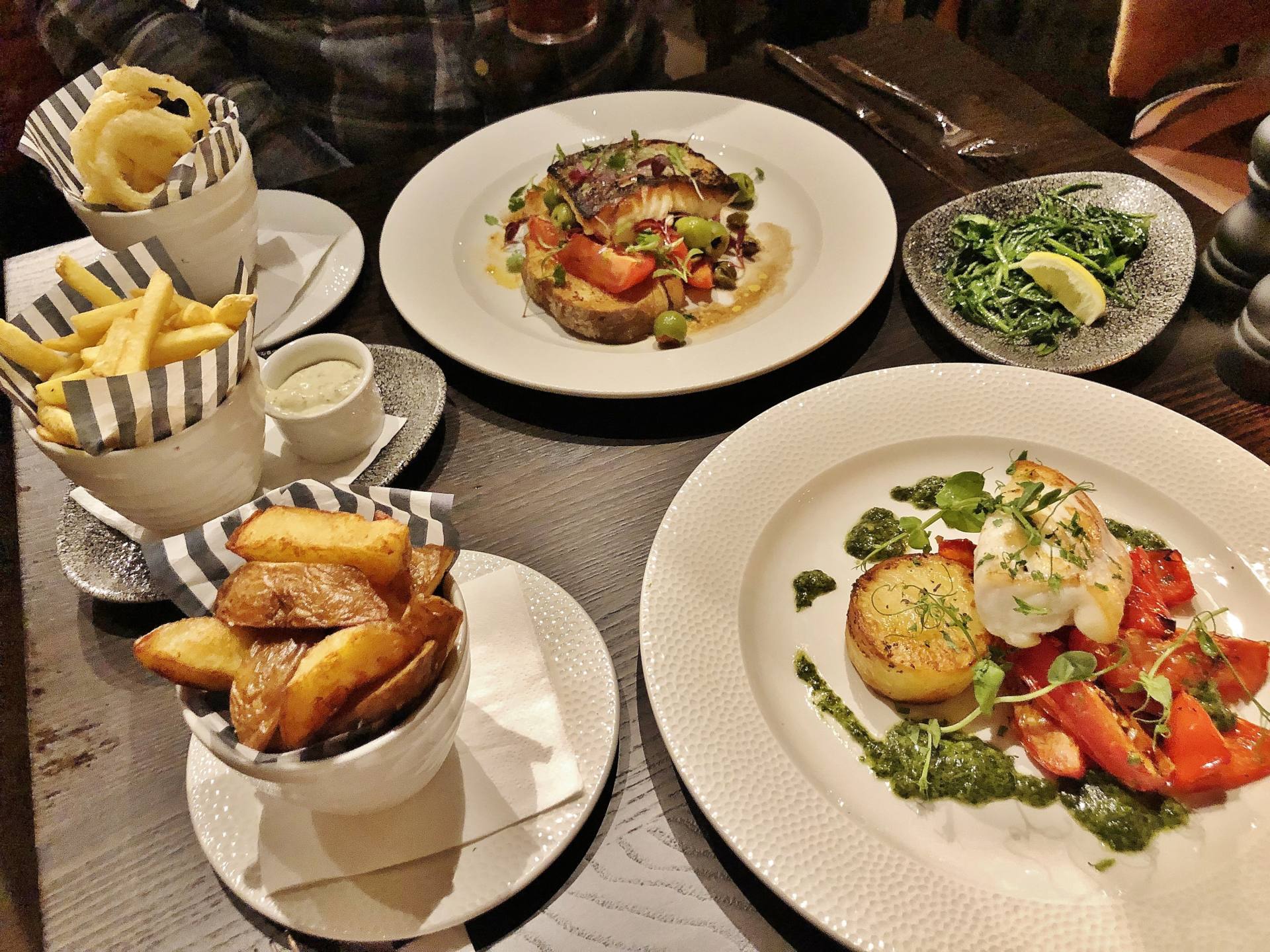 The Boot Inn, Studley - Premium Country Pub Dining Experience