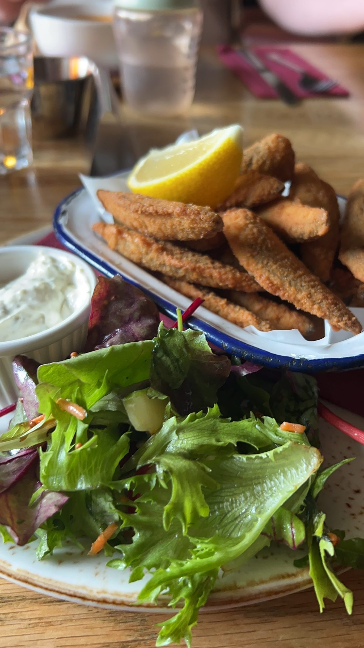 A family meal at the Fleur De Lys - Lowsonford, Henley-in-Arden | Emma ...
